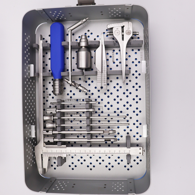 China 5.0 Osteotomy Locking plate Instrument set for big fracture ...
